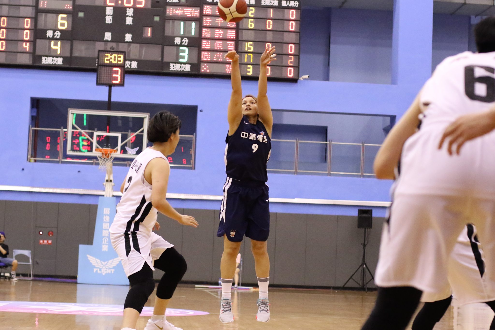 【WSBL】4號位射手發威！黃湘婷、陽詩慧合轟8記三分 電信力克台元 - Double Pump 女子籃球誌