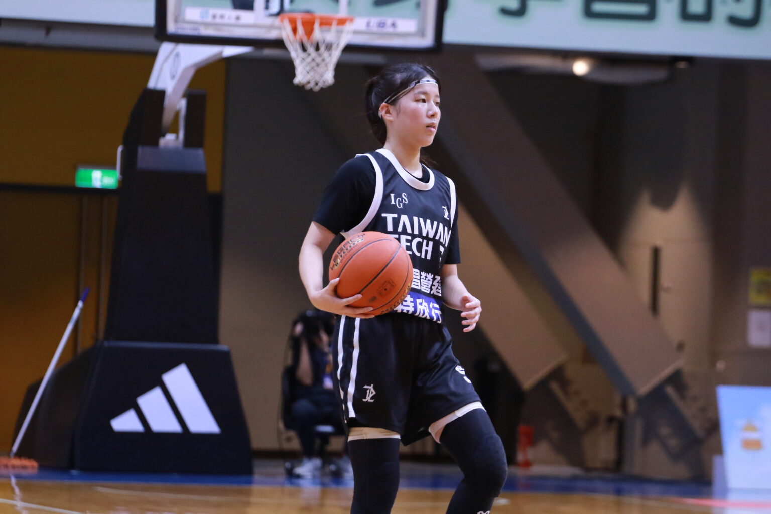 【112UBA】大三學姊有默契 台科三分雨氣走清大 - Double Pump 女子籃球誌