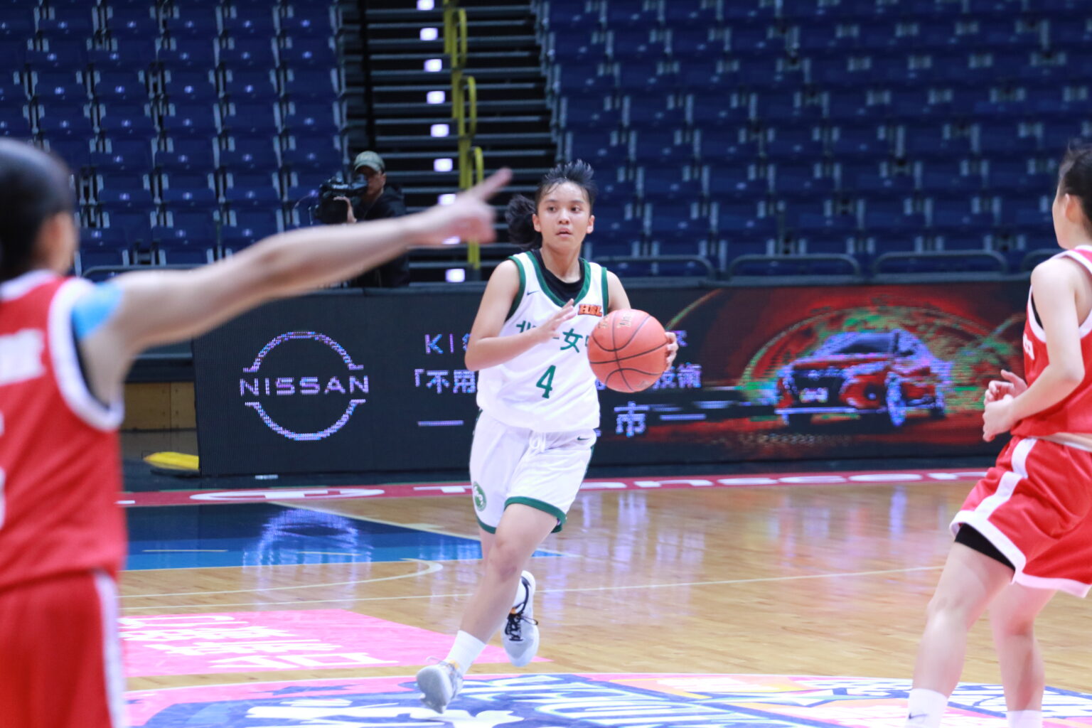 【112HBL】精靈控衛彭郁榛飛天「雙十」 北一連續場次破百全勝晉級 - Double Pump 女子籃球誌