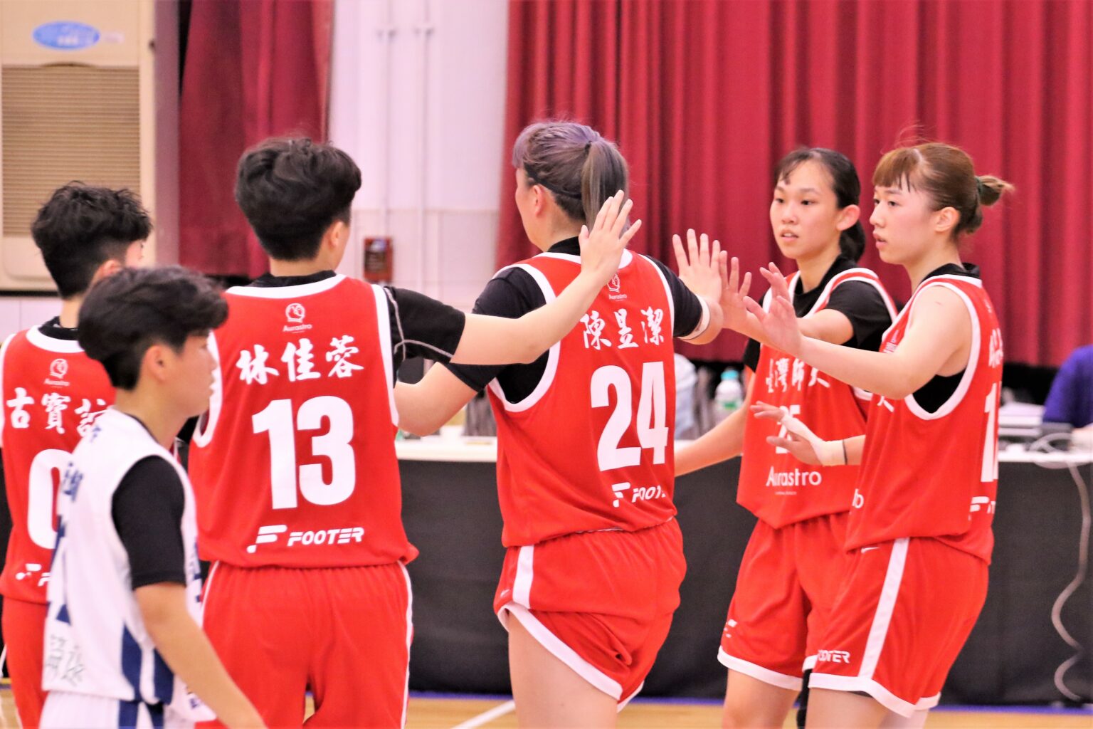 【112UBA】臺師大劉芳瑜關鍵三分彈 助隊1分躲過地主美和逆襲 - Double Pump 女子籃球誌