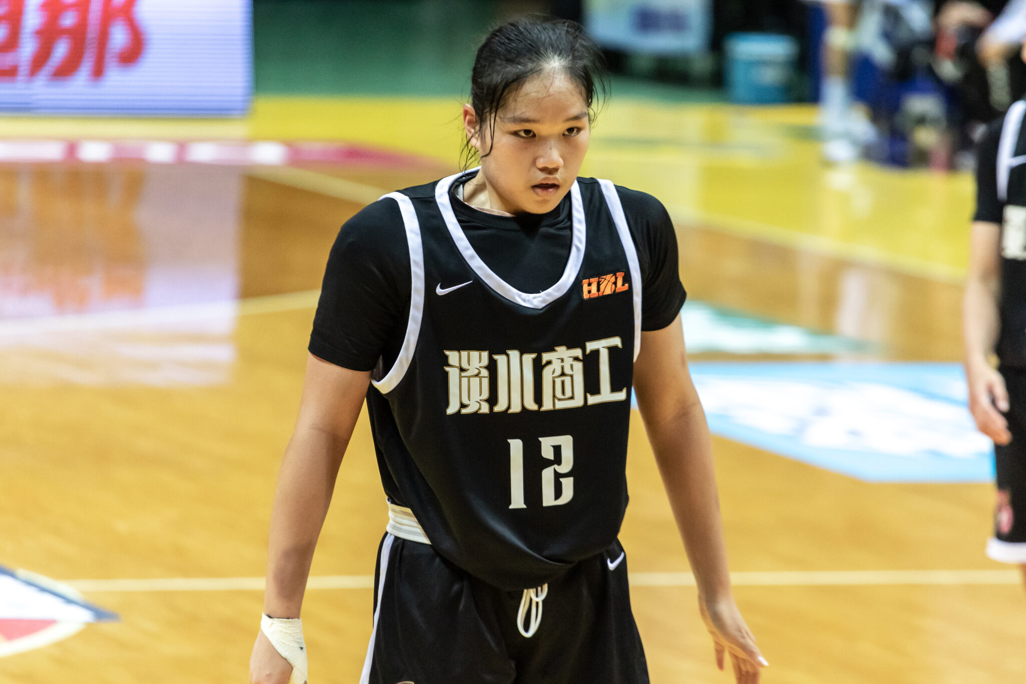 【112HBL】廖秀珍創「雙三十」新紀錄 淡商擊敗永仁 - Double Pump 女子籃球誌