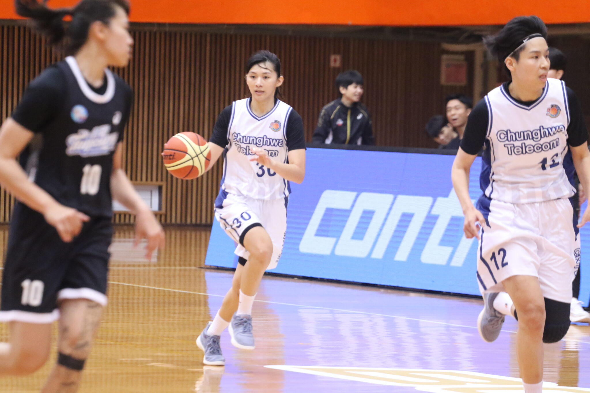 【WSBL】電信逆境5分勝台電 林玉書：我該跳出來 - Double Pump 女子籃球誌