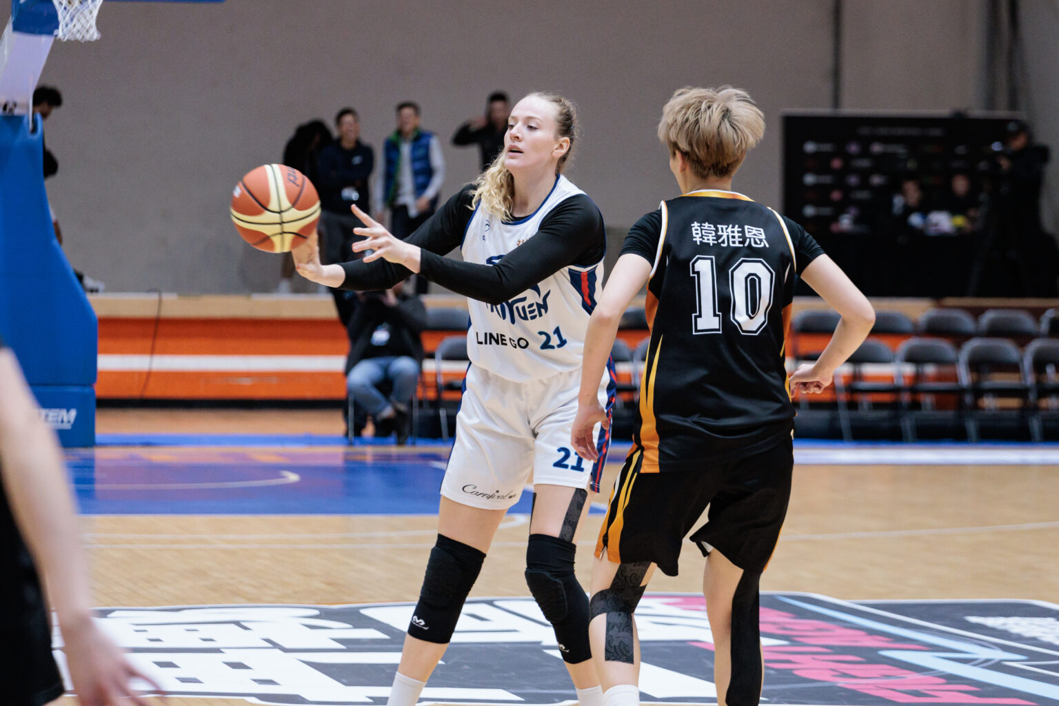 【WSBL】台元洋將瑪麗25分12籃板 開幕日4分驚險擊敗國泰 - Double Pump 女子籃球誌